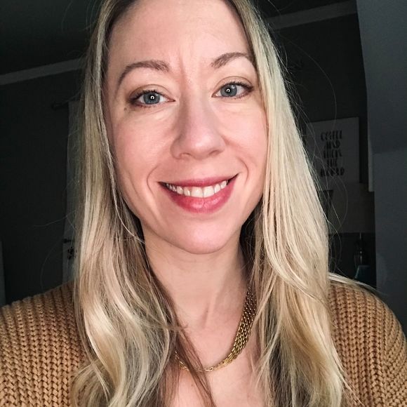 Maryna's Closet (@marynagray) | Poshmark